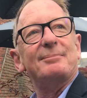 Dr Peter Thompson | Faculty of History